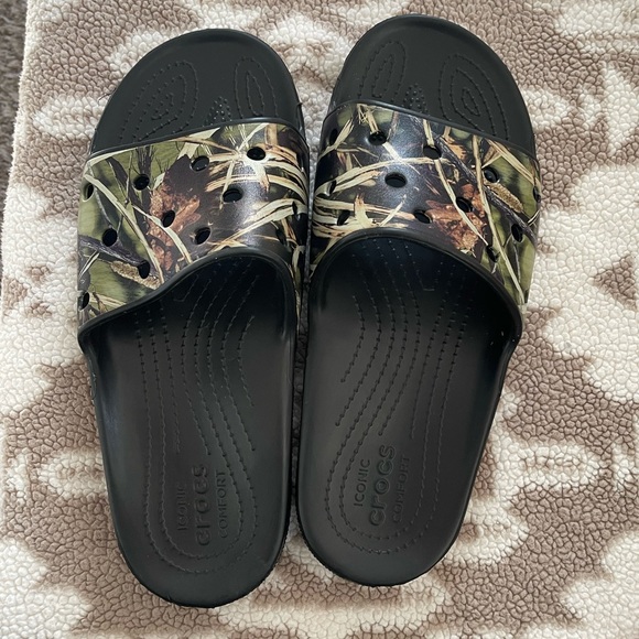CROCS | Shoes | Croc Slides Realtree Camo Mens 3 Nwot Still New | Poshmark